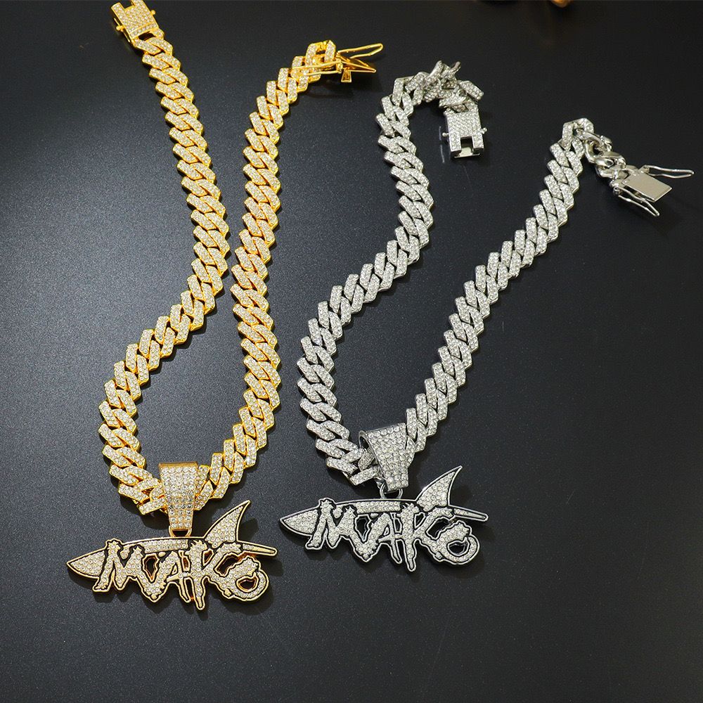 Mako Iced (Pendant + Chain)